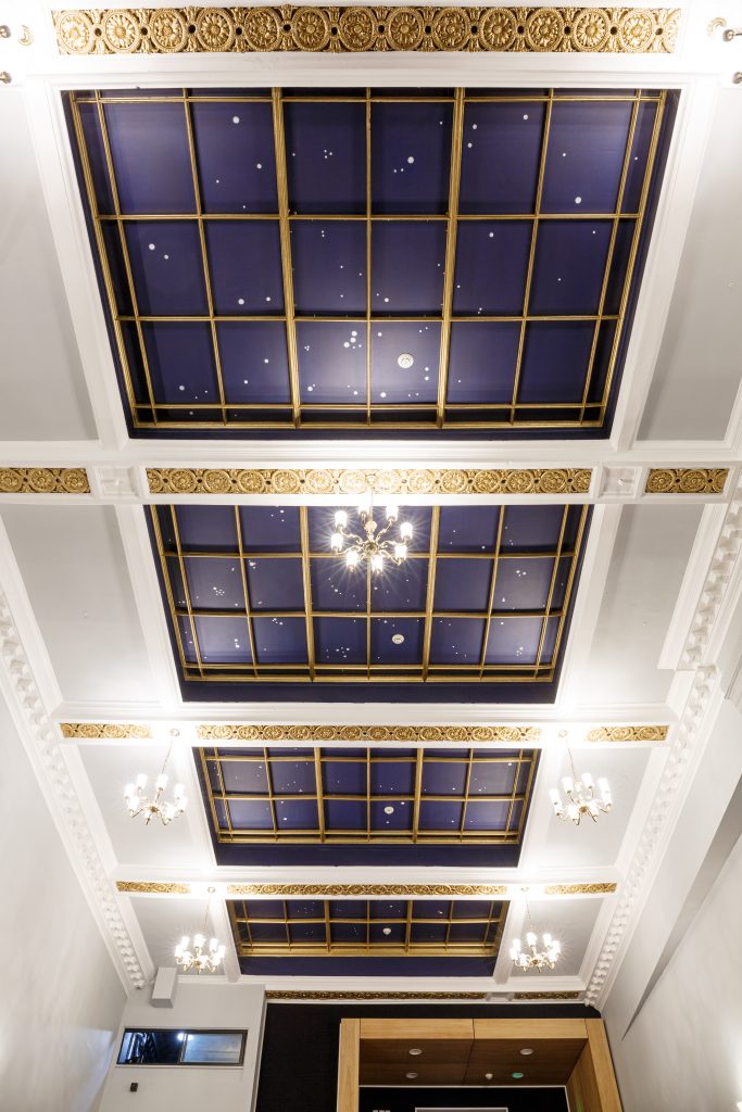 About – SIR THOMAS ALLEN ASSEMBLY ROOMS THEATRE